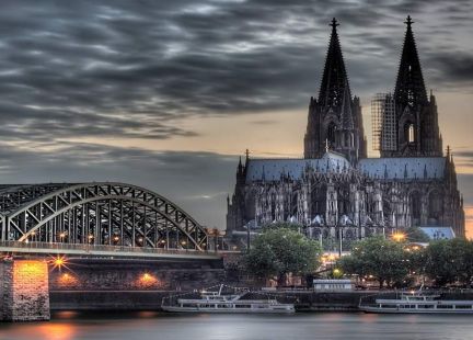 LA CHIESA E LA MODERNITA'